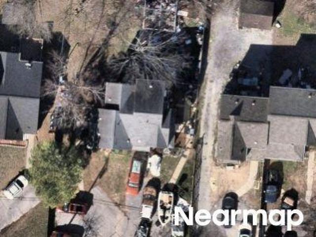 Nesbitt Ln