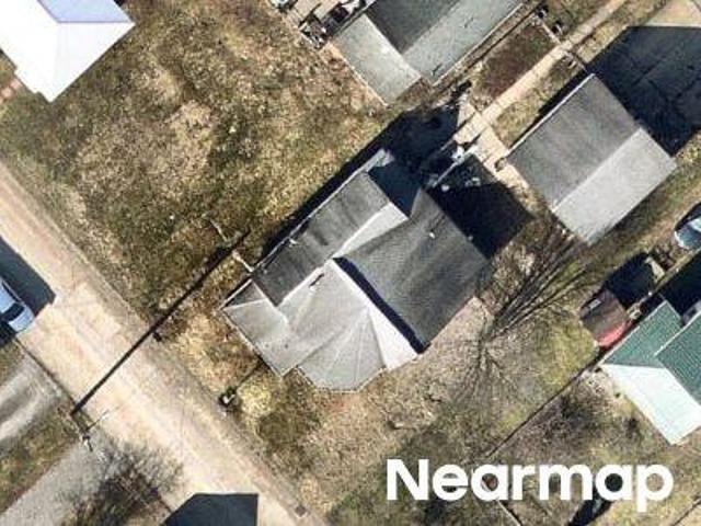 Nesbit St