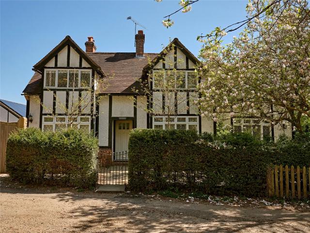 Nettlebed, Henley On Thames, Oxfordshire RG9, 4 bed detached house to rent, £6,950 pcm | PrimeLocation