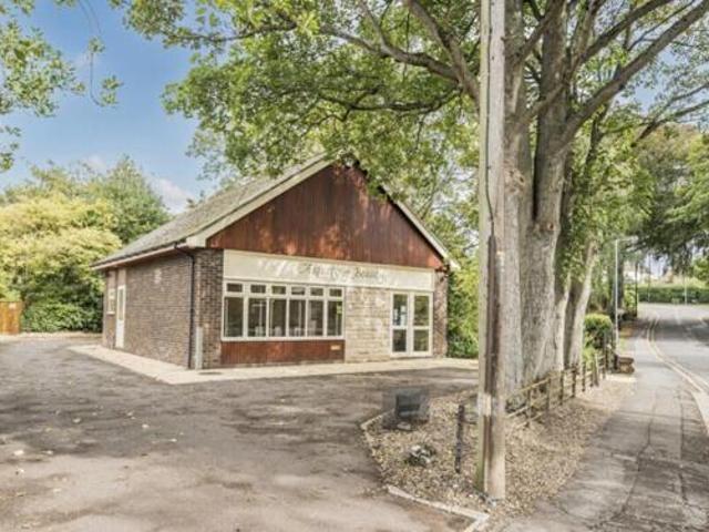 Nettleham, Vicarage Lane, Lincoln, Out of town Retail Property