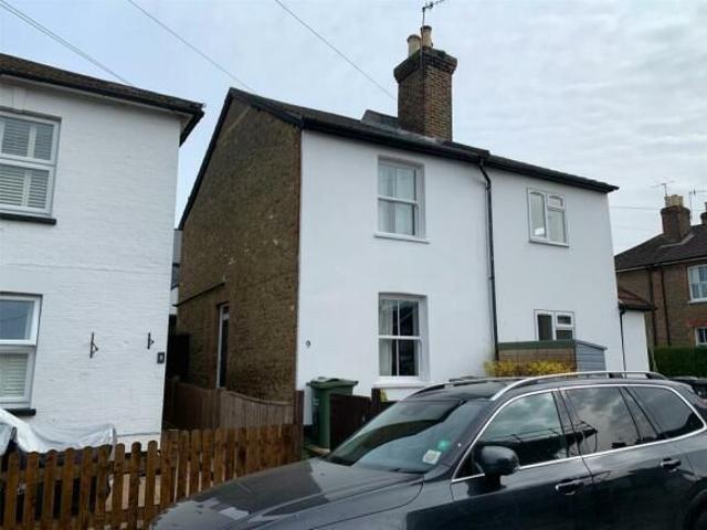 Nettles Terrace, Guildford GU1, 5 bed semi detached house to rent, £3,500 pcm | PrimeLocation
