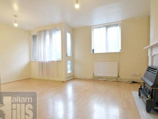 Netherthorpe Street, Sheffield, 3 Bedroom Flat