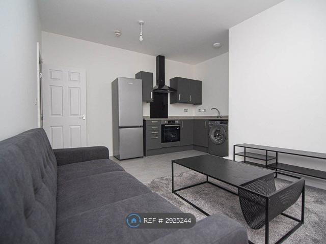 Nether Hall, Doncaster DN1, 2 bed flat to rent, £850 pcm | PrimeLocation