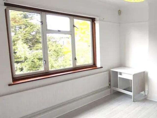 Nether Street, London, N3 1JG, United Kingdom | 5 bed duplex for rent #132523453 | Rentberry