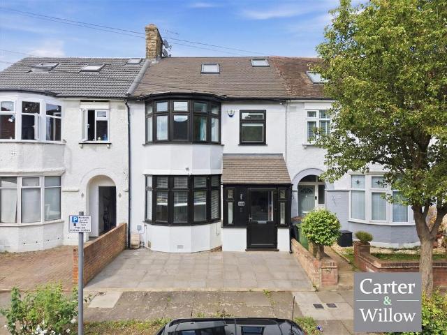 Netherfield Gardens, Barking, Essex 4 bed terraced house to rent £2,850 pcm £658 pw