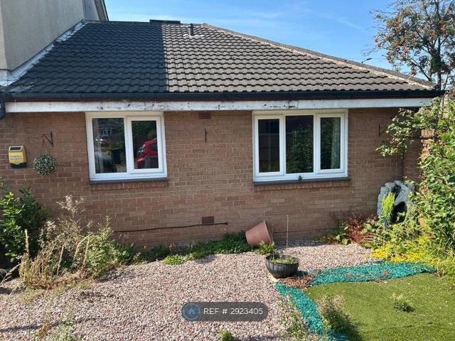 Netherfields, Leigh WN7, 1 bed bungalow to rent, £800 pcm | PrimeLocation