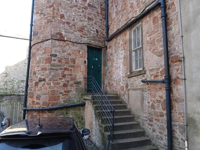 Nethergate, Dundee DD1, 2 bed flat to rent, £615 pcm | PrimeLocation