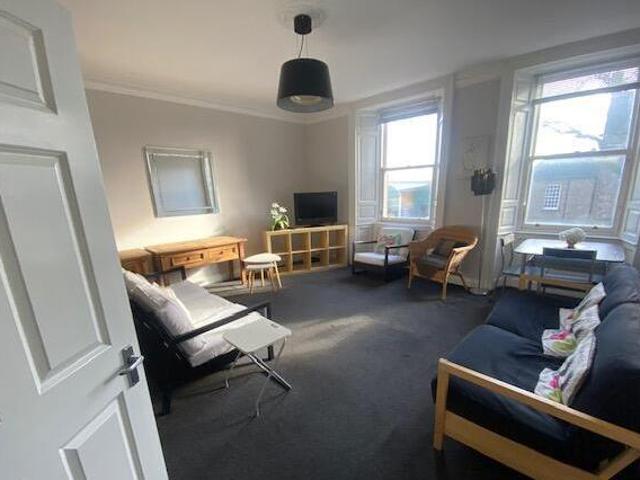 Nethergate, West End, 2 Bedroom Flat
