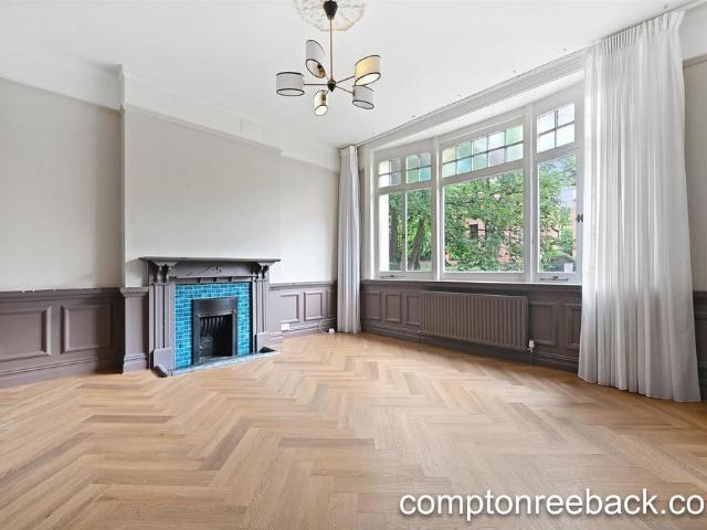 Netherhall Gardens, Hampstead NW3 2 bed apartment to rent £3,600 pcm £831 pw