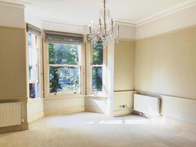 Netherhall Gardens, Hampstead, 1 Bedroom Apartment