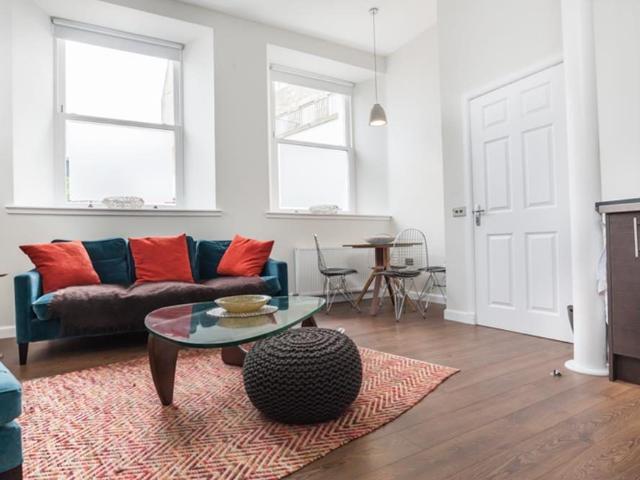 Netherkirkgate, Flat A, AB10