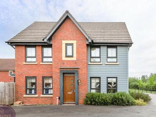 Nethermere Lane, Woodhouse Park, 3 Bedroom Detached