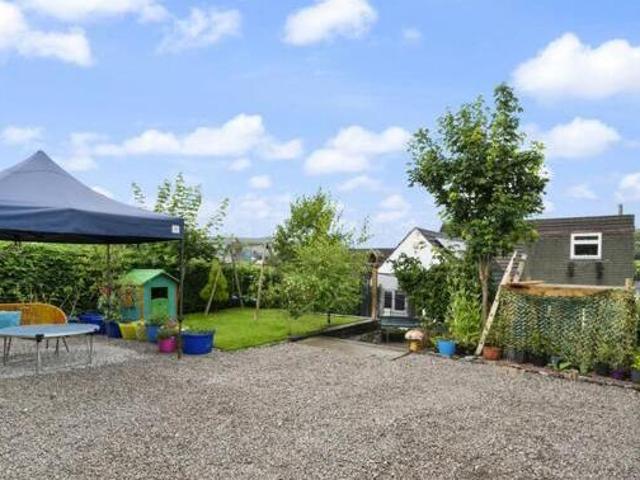 Netherside, Bradwell, 3 Bedroom House