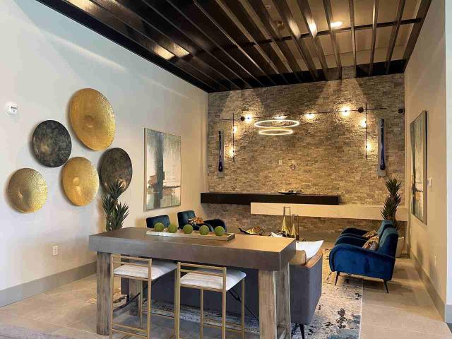 Neuhaus Lake Worth 3 Bedroom Apartment for Rent at 6201 Azle Ave, Fort Worth, TX 76135