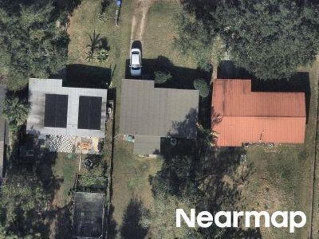 Neuse Ave