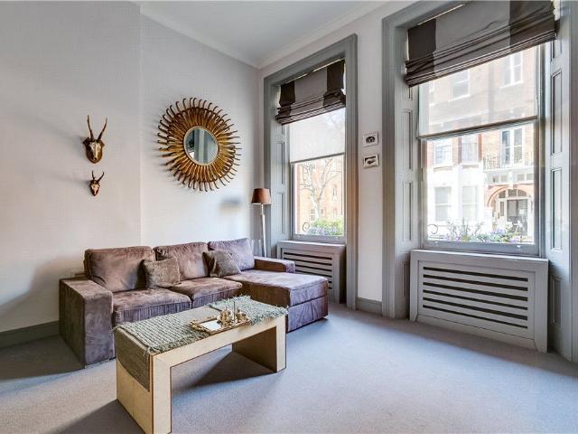 Nevern Square, Earls Court, London SW5, 1 bed flat to rent, £3,000 pcm | PrimeLocation