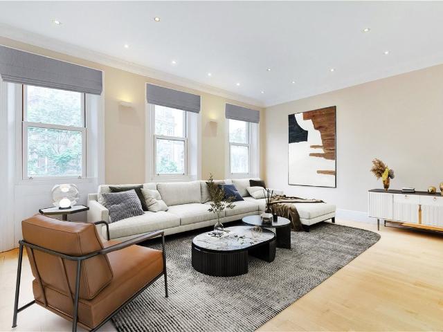 Nevern Square, Earls Court SW5, 4 bed flat to rent, £7,000 pcm | PrimeLocation