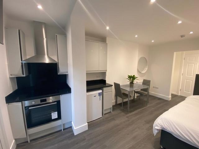 Nevern Square, London SW5, Studio to rent, £2,058 pcm | PrimeLocation