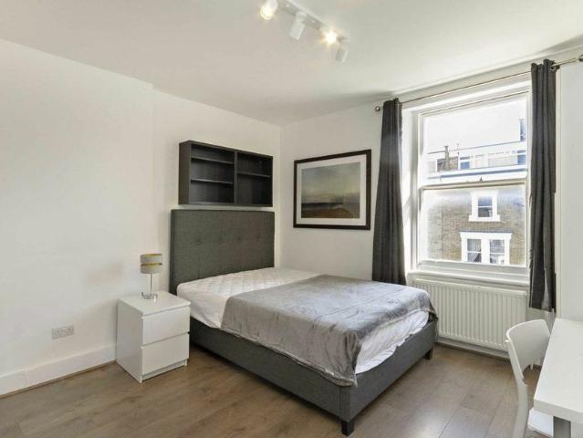 Nevern Place, Earls Court SW5, Studio to rent, £1,650 pcm | PrimeLocation