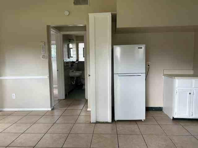 Neville Apartments 2 Bedroom Apartment for Rent at Neville Apartments, Akron, OH 44306 East Akron