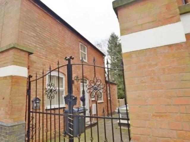 Neville Williams House, 8 14 Greenland Road, Stirchley, B29 7PP, United Kingdom | 2 bed house for rent #138313477 | Rentberry