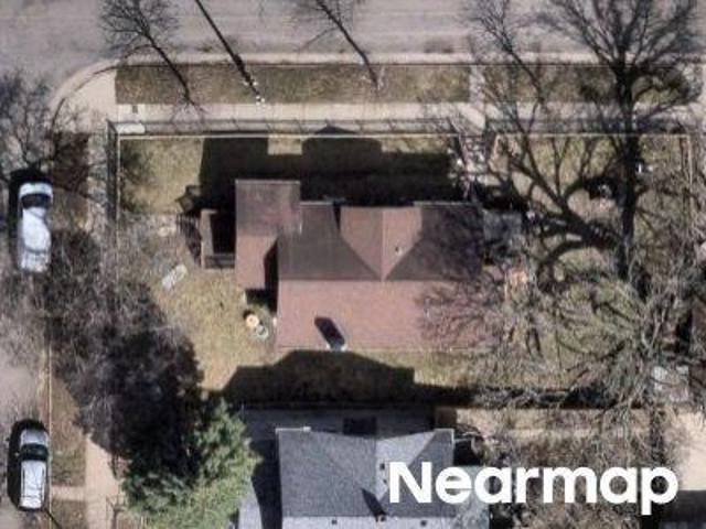 Newton Ave N