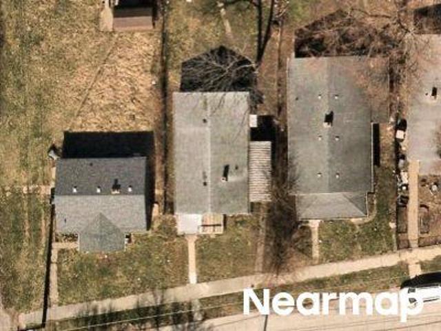 Newton Ave