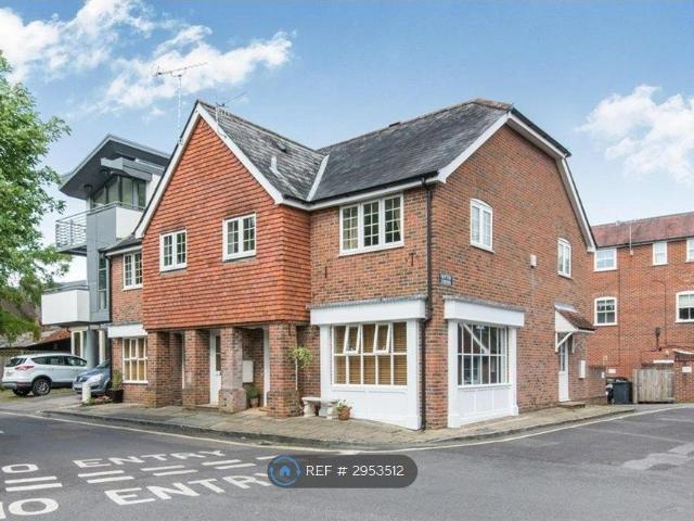 Newton Lane, Romsey SO51, 2 bed flat to rent, £1,275 pcm | PrimeLocation
