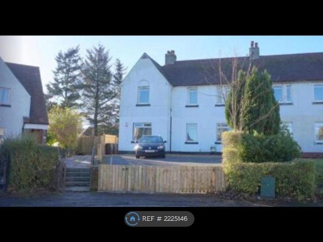 Newton Mearns, Glasgow G77, 4 bed flat to rent, £1,250 pcm | PrimeLocation