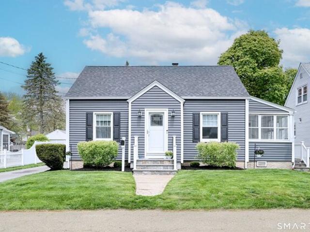 Newton St, Stratford, Home For Sale
