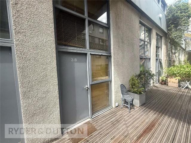 Newton Street, Manchester, Greater Manchester M1, 2 bed flat to rent, £1,300 pcm | PrimeLocation