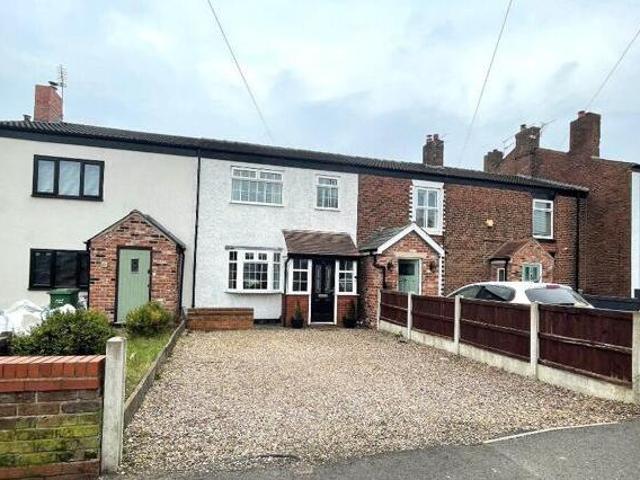 Newton Road, Leigh, 3 Bedroom Cottage
