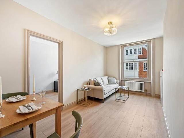 Newton Road, Notting Hill, London 1 bed flat to rent £2,750 pcm £635 pw