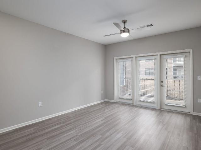 Newtown Woods 3 Bedroom Apartment for Rent at 10605 Newtown Woods Trl, Louisville, KY 40118 Fairdale