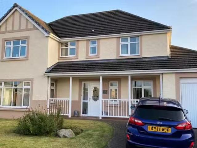 Charming 3 BA 4 bedroom detached house for rent in 3 Close Oar.