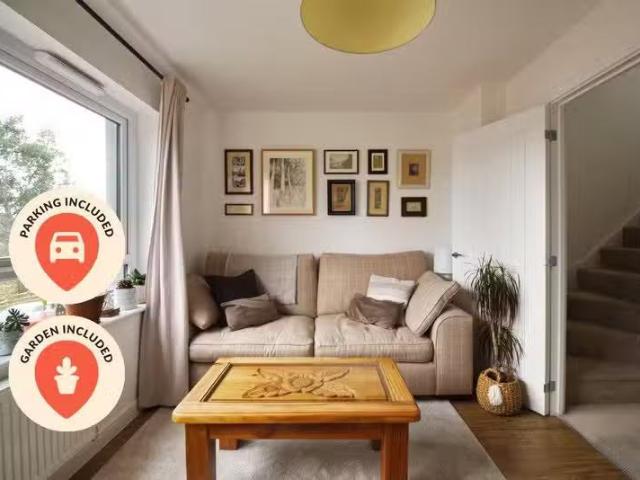 Deal! 3 BA 4 bedroom semi detached house for rent in Bridgeman.