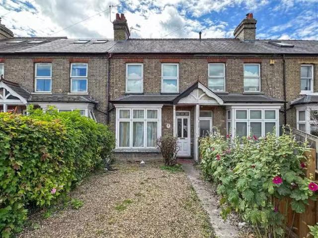 Cozy 3 BA 5 bedroom terraced house for rent in Cherry Hinton R.