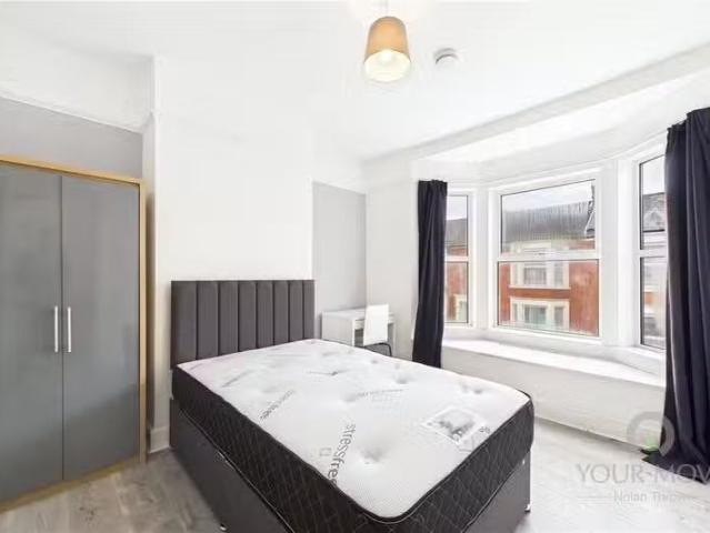 Cheap 3 BA 1 bedroom Property to rent, Cedar Road, Northampton.