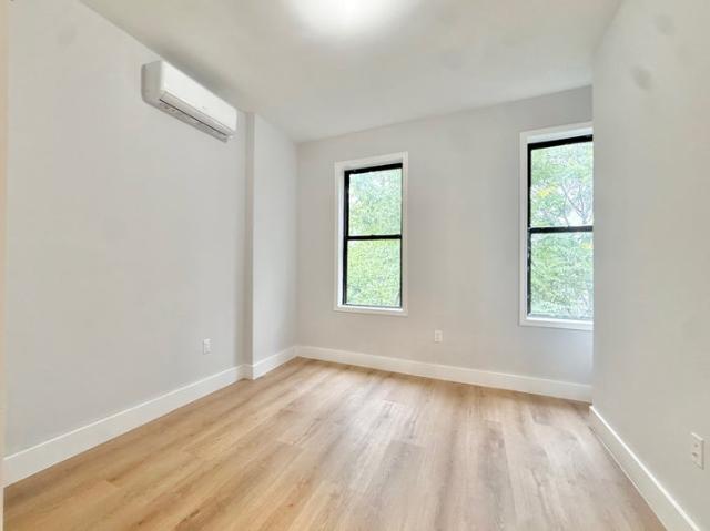 NEW 3 BED 3 BATH W/D in unit