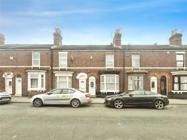 Charming 3 bedroom Mid Terrace House to rent, Jarratt Street.