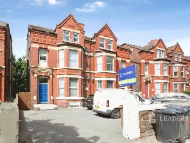 For Rent! 3 bedroom flat for rent in Balliol Road, Bootle, L20