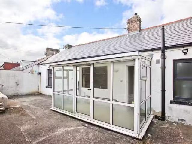 Nice 3 bedroom Flat to rent, St. Ives Road, Consett, DH8 £700.