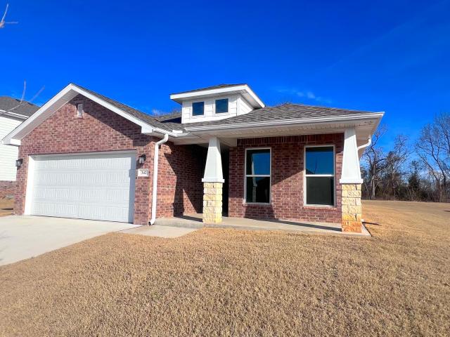 New 3 Bedroom In Webb City!