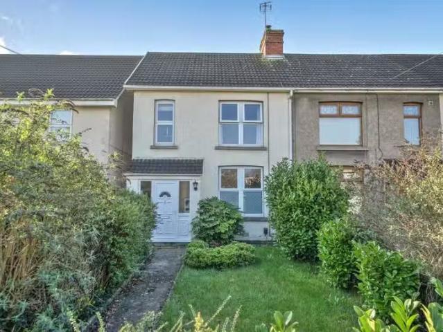 New 3 bedroom terraced house for rent in Down Road, Winterbour.