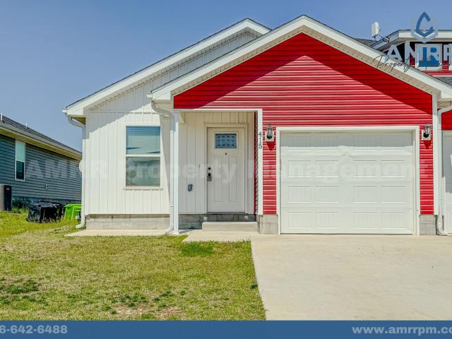 New 3 Bedroom Townhome