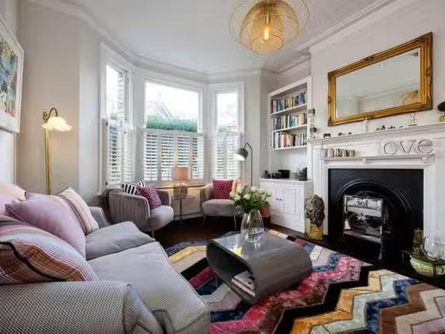 Cheap 3 BR Tunley Road