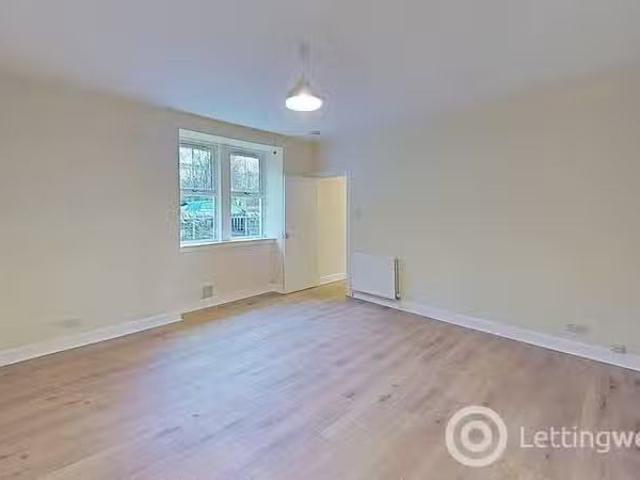 New 3 BR Property to rent in Old Dalkeith Road, Danderhall, Da.