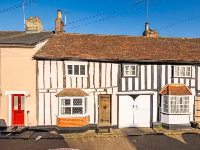 Cozy 1 BA 4 bedroom cottage for rent in Long Melford, Sudbury.