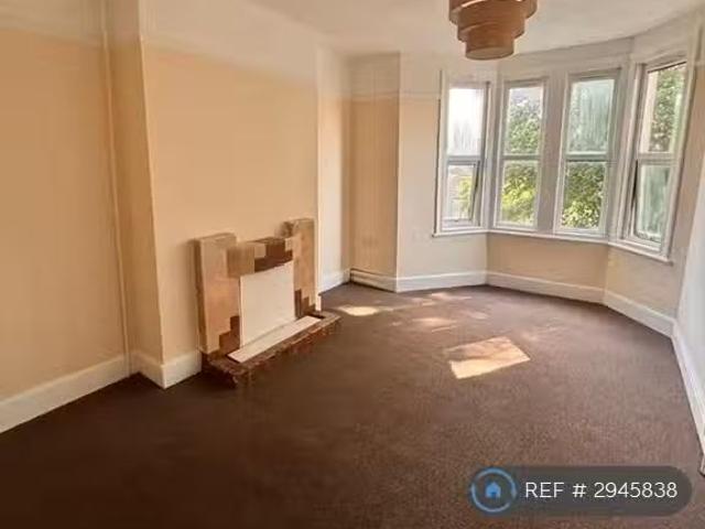 New 1 BA 4 bedroom flat for rent in Montpelier, Bristol, BS6