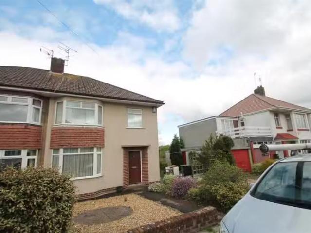 New 1 BA 4 bedroom house for rent in Redhill Drive, Bristol, B.